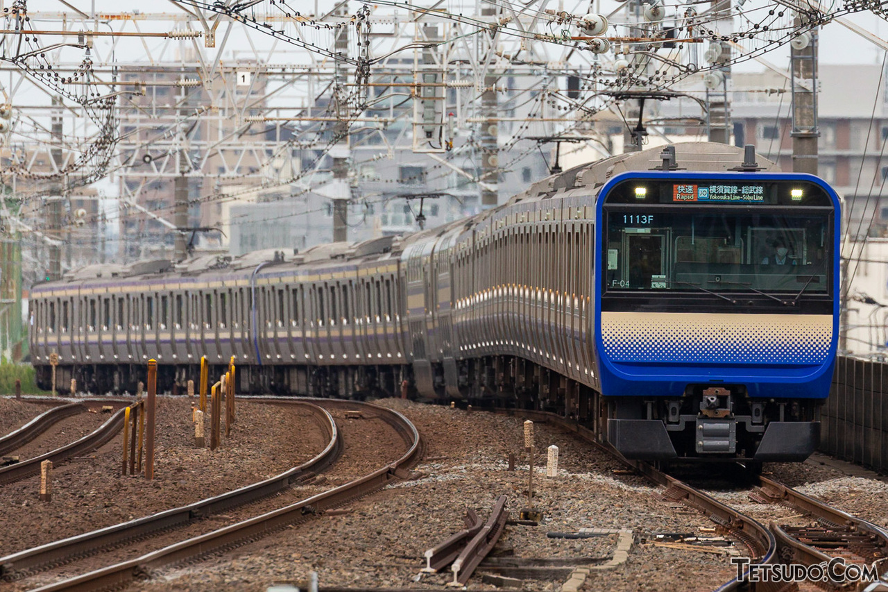 錦糸町駅 E235系 電留線撮影会（2026年2月24日） - 鉄道コム
