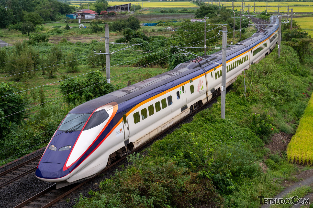 「つばさ」でも引退近づく2世代目 ミニ新幹線の最多製造車両「E3系」 - 鉄道コム